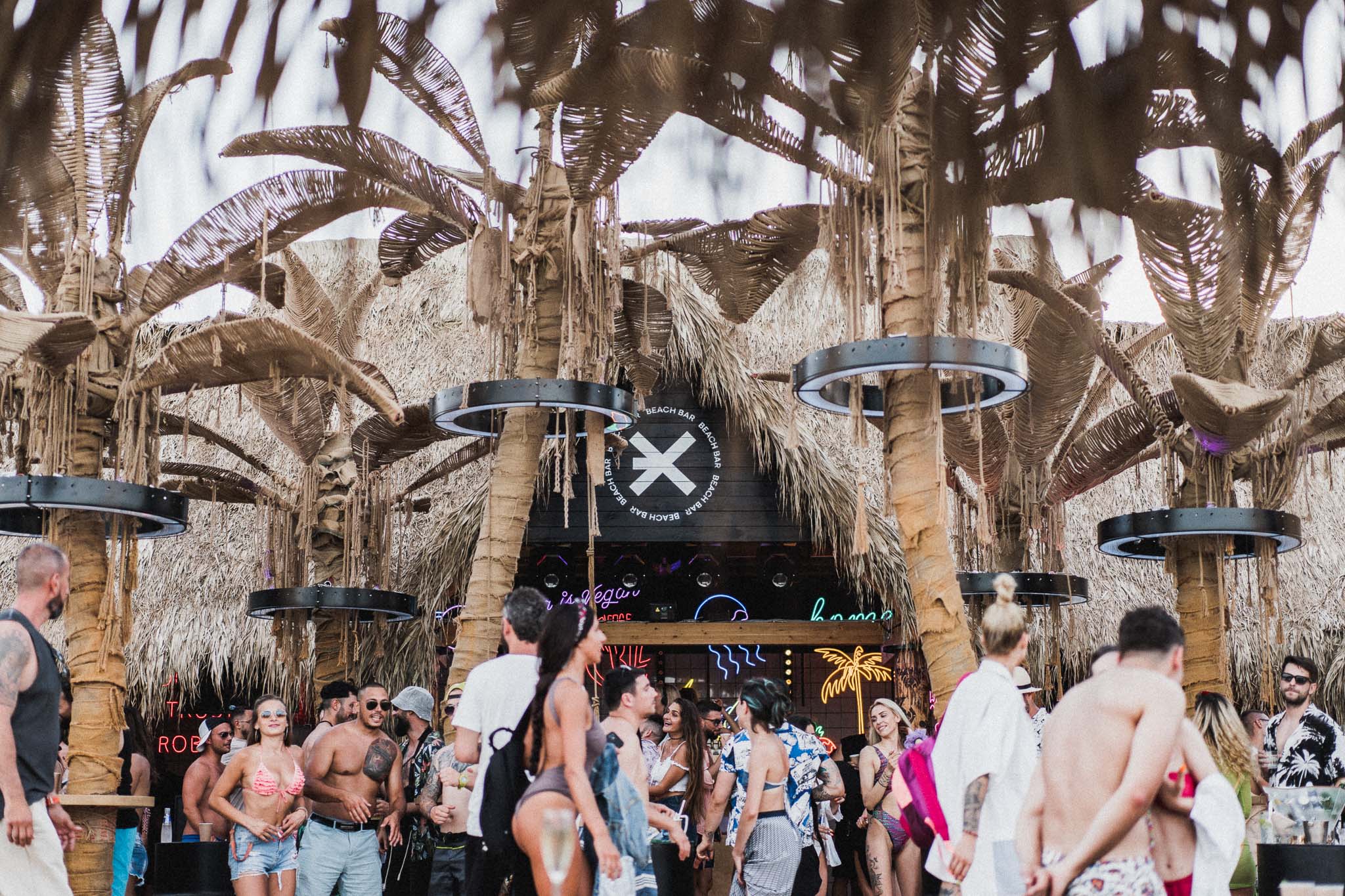 Ново място: EXE BEACH BAR - GoGuide.bg