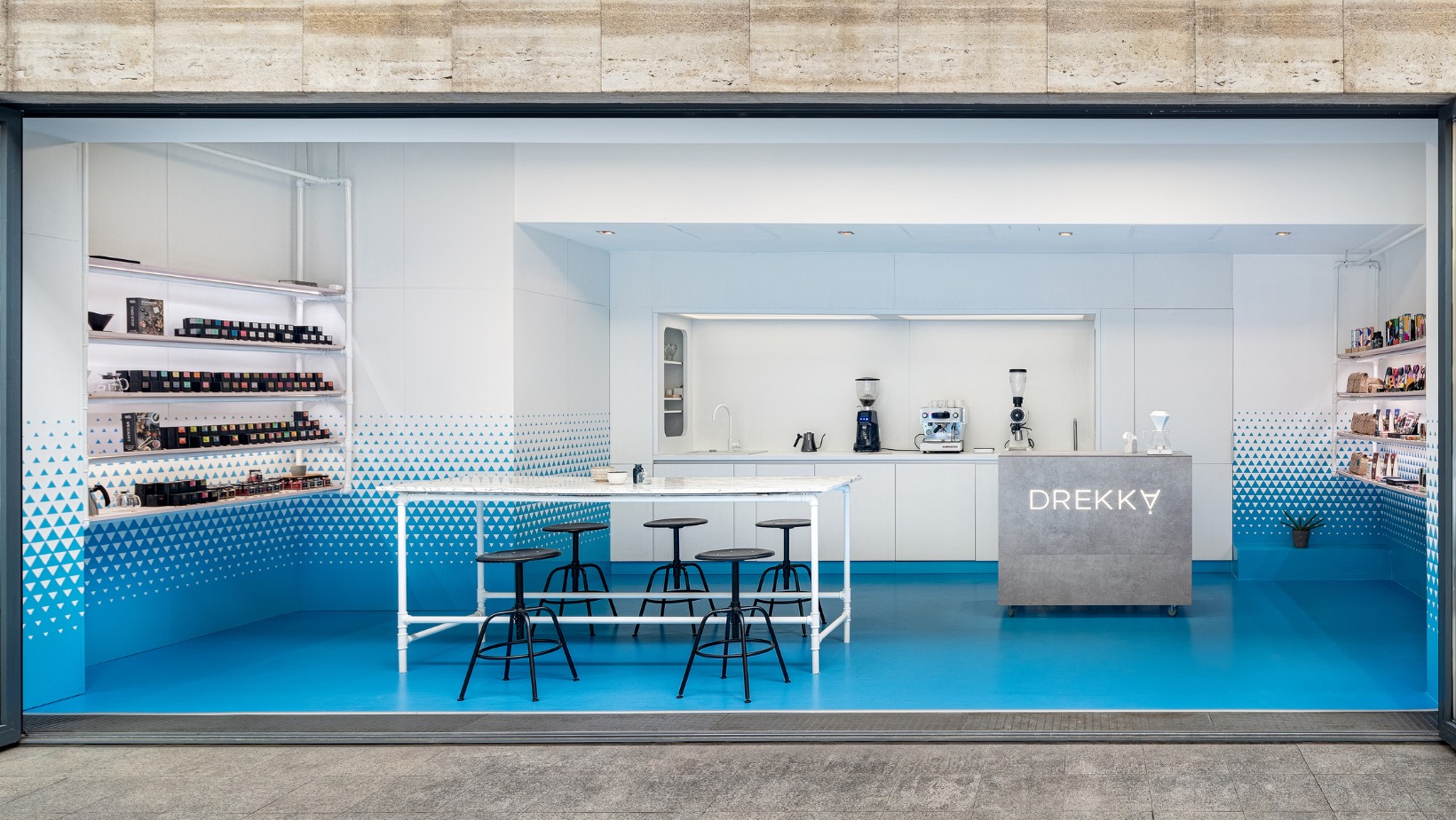 Coffee & Cakes в Drekka - GoGuide.bg