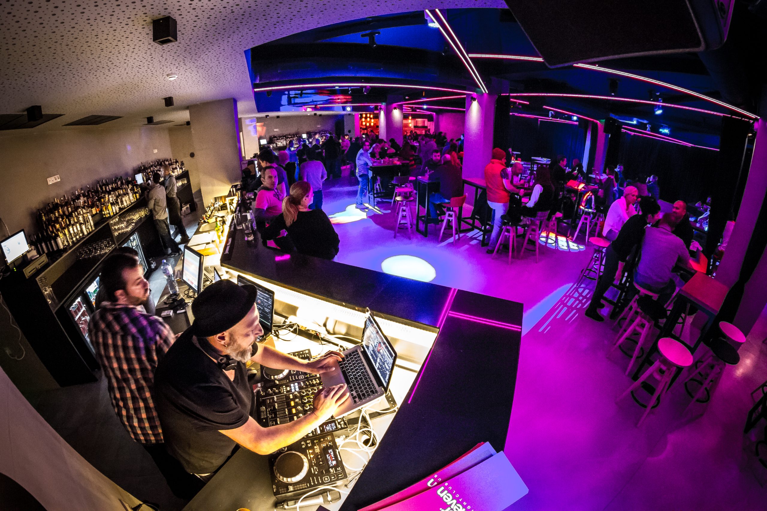 deep-zone-project-dj-dian-solo-goguide-bg