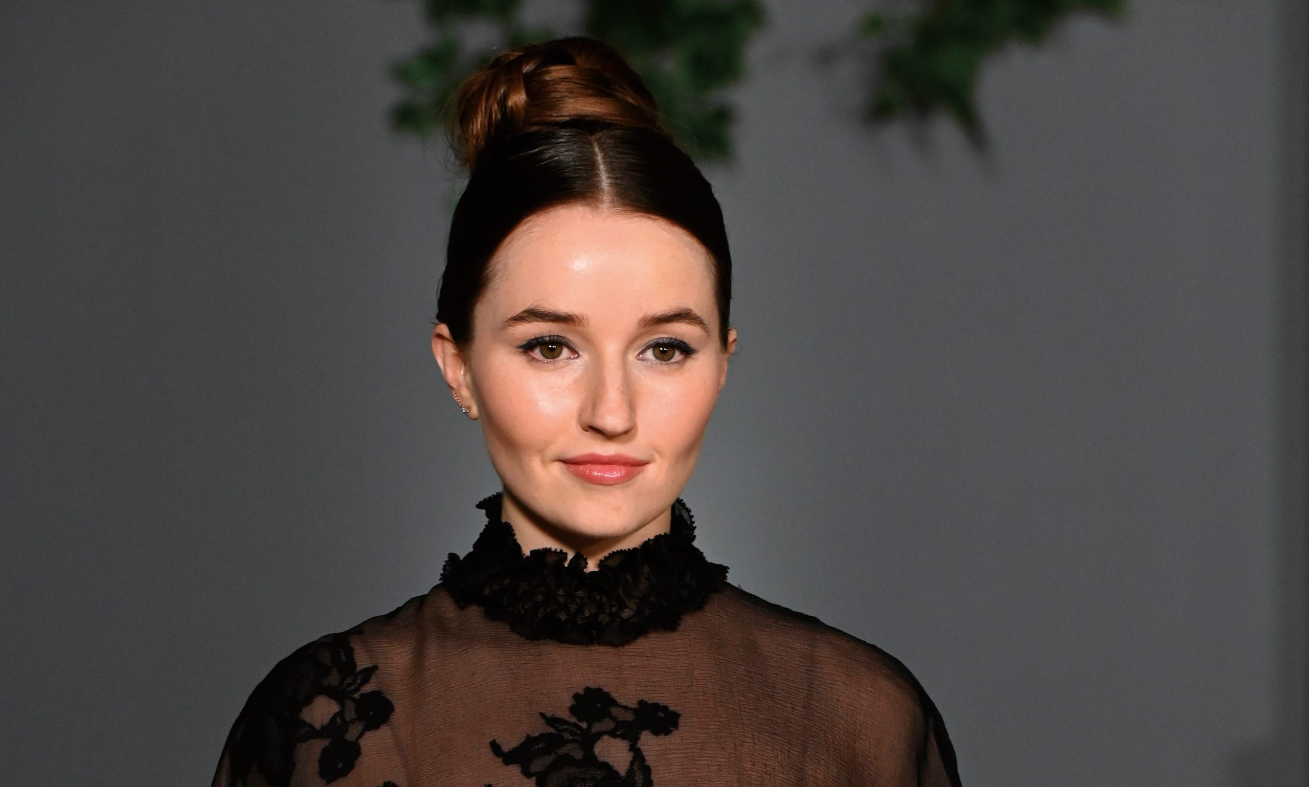 Кейтлин Дивър – актрисата зад героинята, която обичаме да мразим - GoGuide.bg